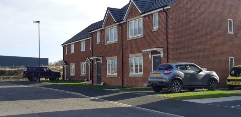 Newcastle Self Storage Containers Units Lock-ups Low Cost Rent To Let ...